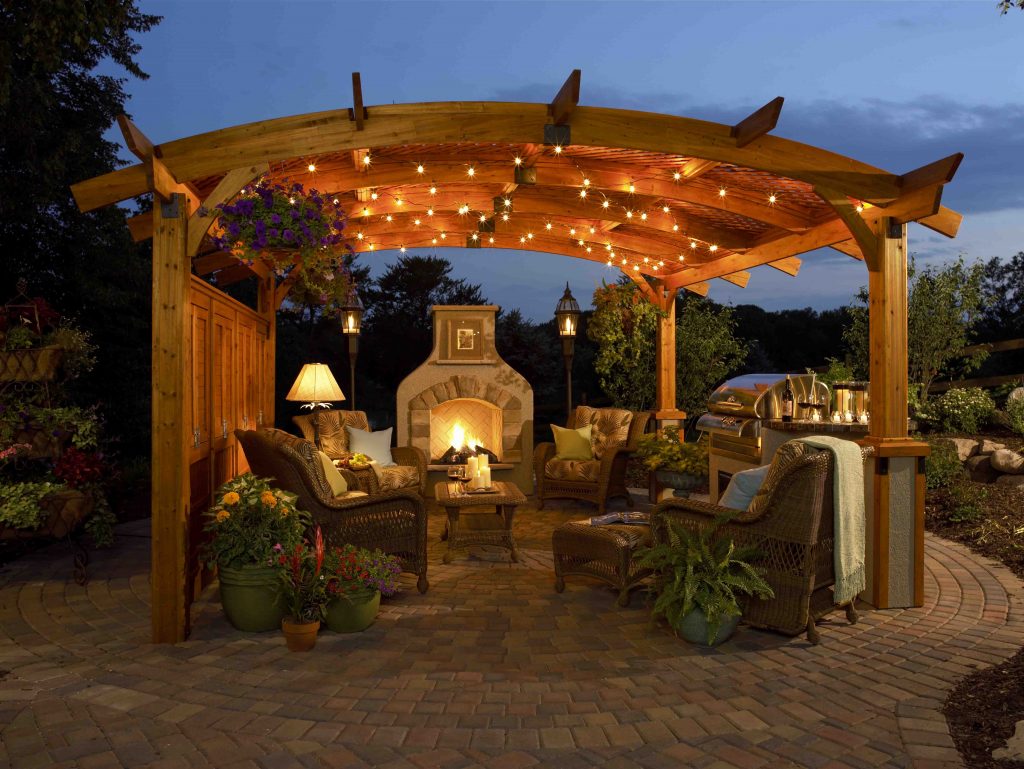 Top Amenities Tenants Look for in Outdoor Spaces ~ First Light Property ...